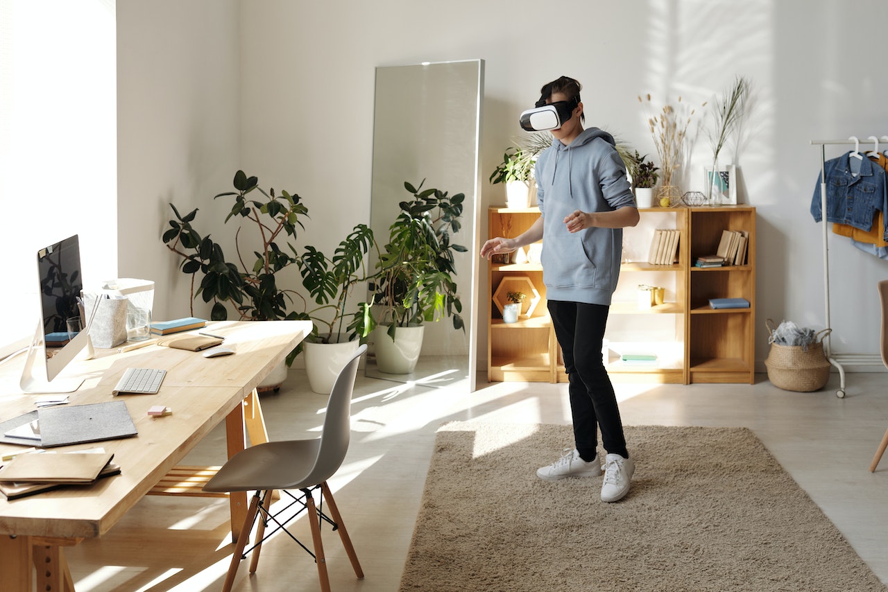 AR and Its Applications in Real Life - fram^